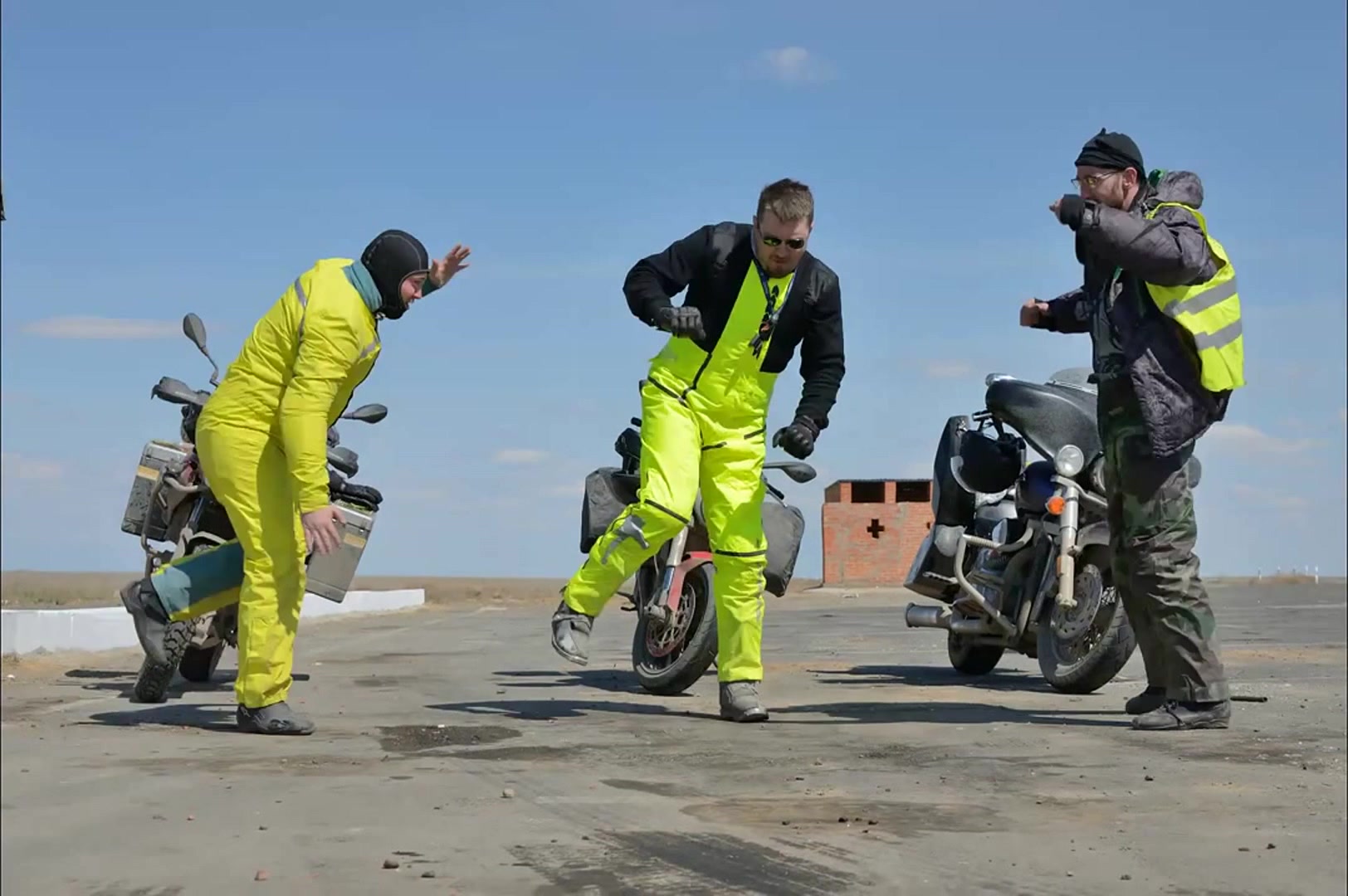 biker dance - Coub