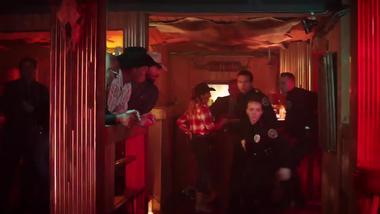 KFC - Rendőrmunka - Coub