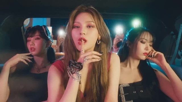 VIVIZ - PULL UP - Coub