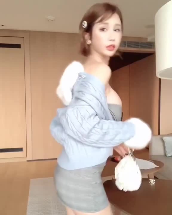 Ready for a night out (song: Lezter - Curse) - Coub