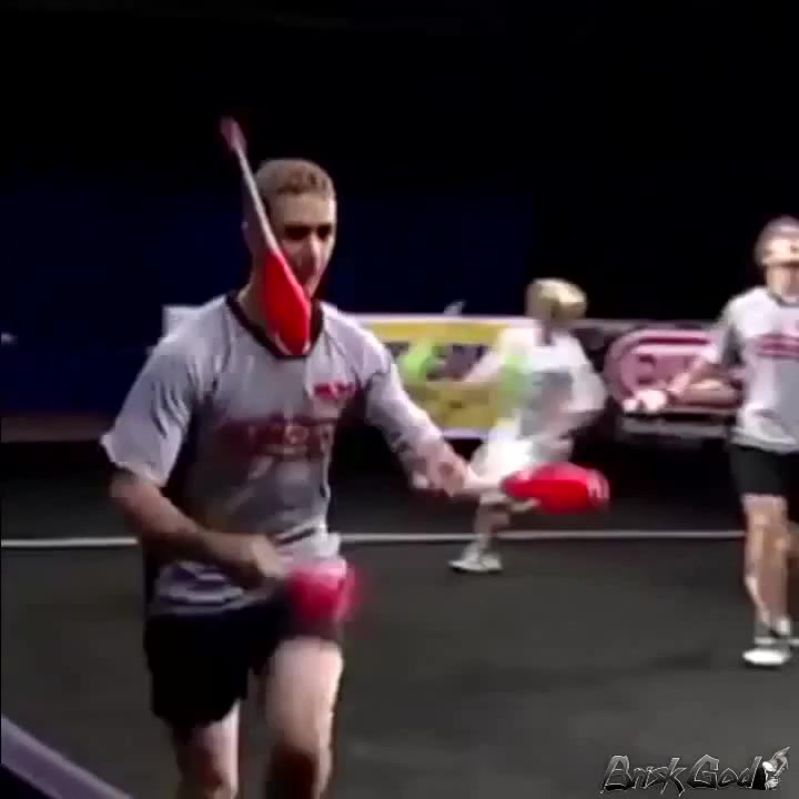 (competitive juggling is savage) - Coub