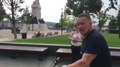 Living tissue over a metal endoskeleton - Coub