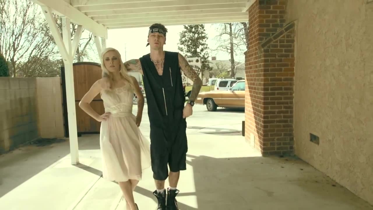 Machine Gun Kelly - Sail (Official Music Video) - Coub