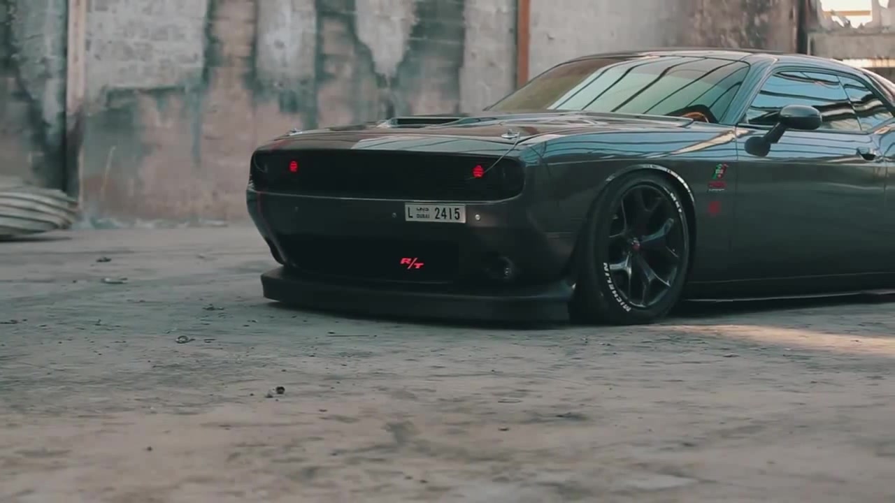 Black Dodge Challenger RT - Coub
