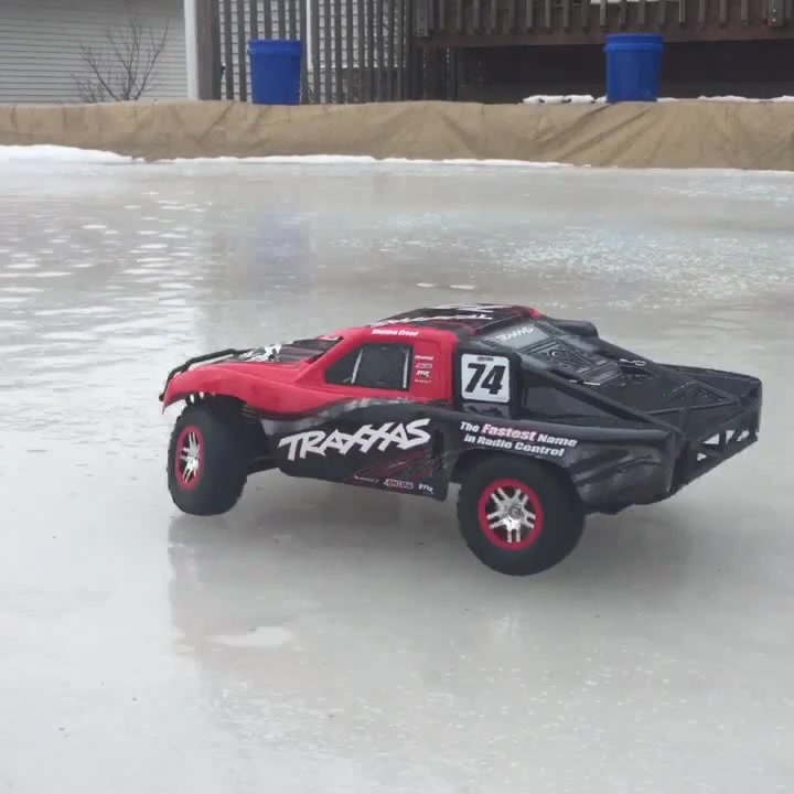 Running in the 90s - Coub