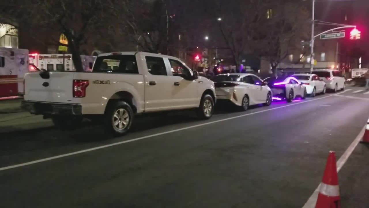 Cars Playing Music! Lyft - Coub