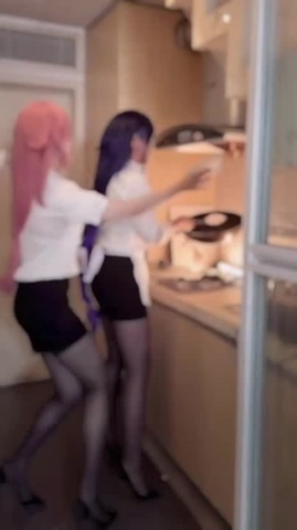 Сosplay: Genshin Impact - ⚡Raiden Shogun & Yae Miko🦊 - Coub