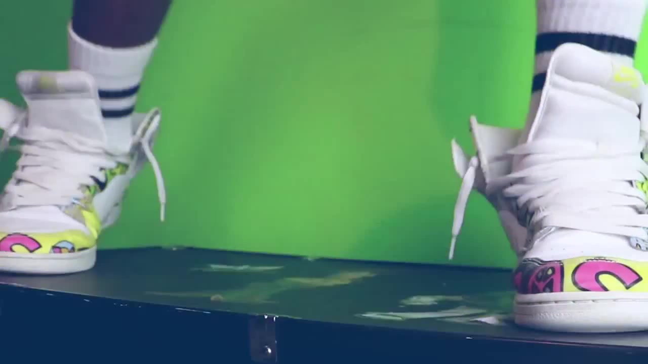 Zac and Lenarr meets BTS - Coub