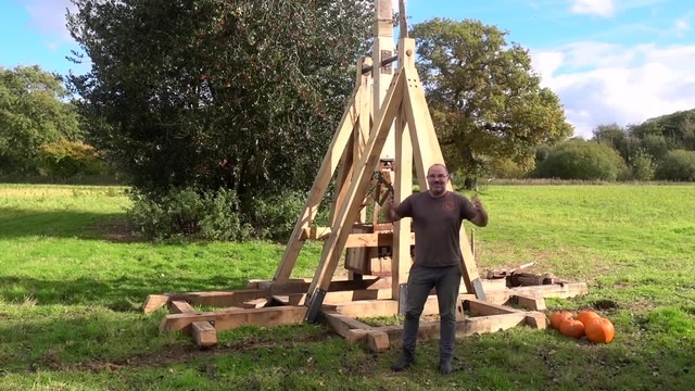 I HAVE A TREBUCHET | TOD'S WORKSHOP - Coub