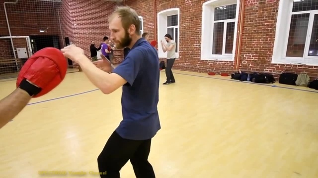 Странный Русский Рукопашный Бой | Russian Style Self-Defence Weirdos - Coub