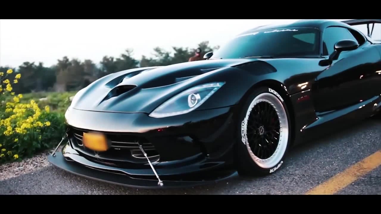 Dodge Viper ACR - Coub