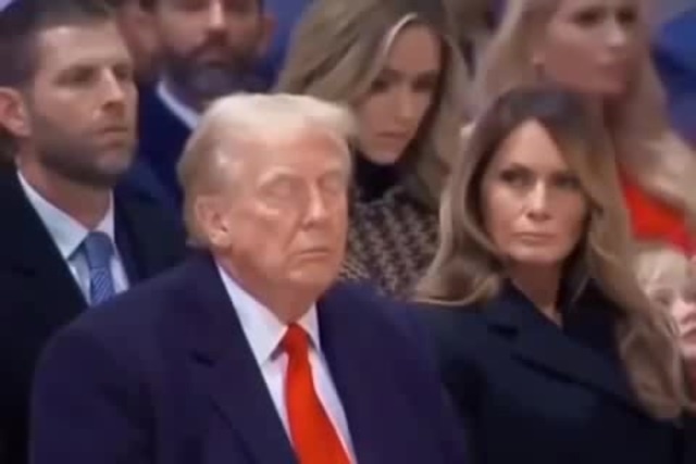 Sleeping Trump - Coub