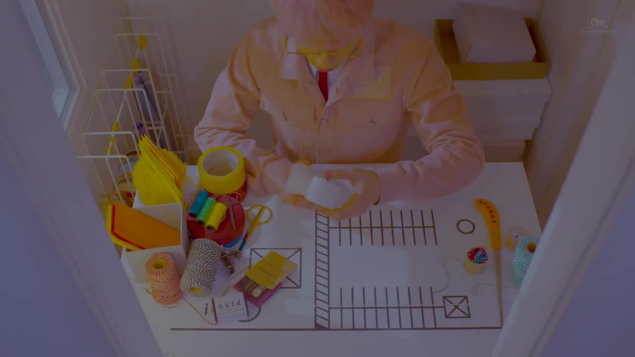 JONGHYUN 종현 '좋아 (She is)' - Coub