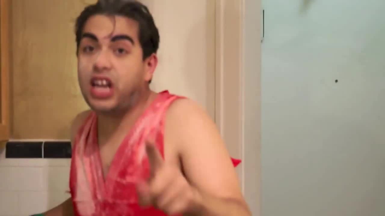 Aunty Fee cooking - Coub