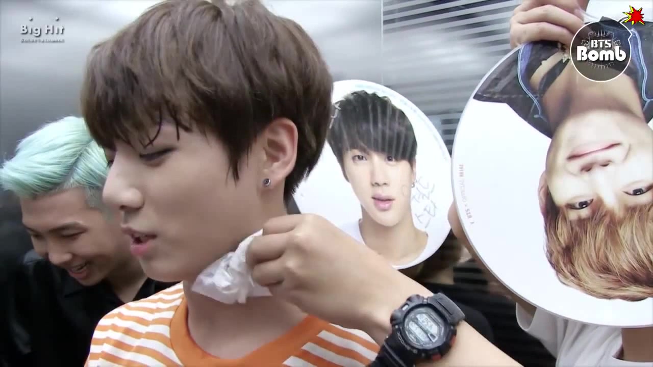 [BANGTAN BOMB] BTS (방탄소년단) 'Show! Music Core' Special MC Jung kook! - Coub