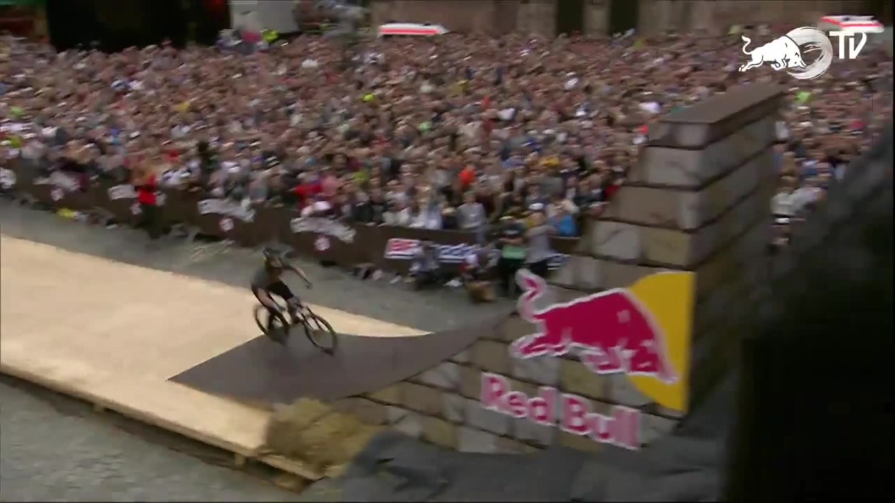 Nicholi Rogatkin goes full send with a 1440 at Red Bull District Ride ...
