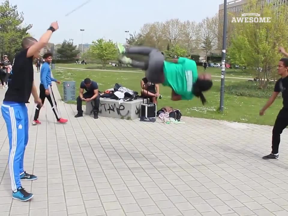 Can your squad jump like this? 😏💥 - Coub