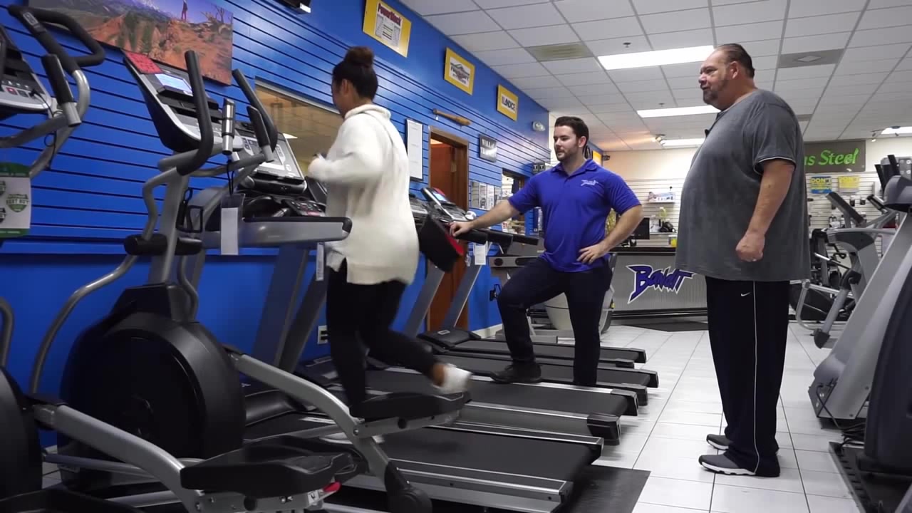 Run like you back at a border - Coub