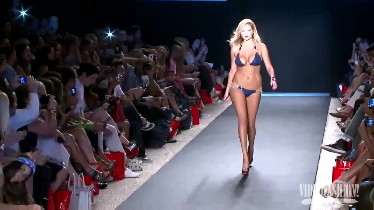 Kate Upton looking chubby during Beach Bunny Swimwear 2012 - Coub