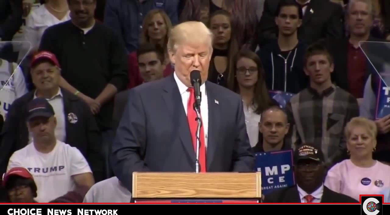 CNN Turns Off Cameras After Donald Trump Calls Them Out For Their FAKE ...