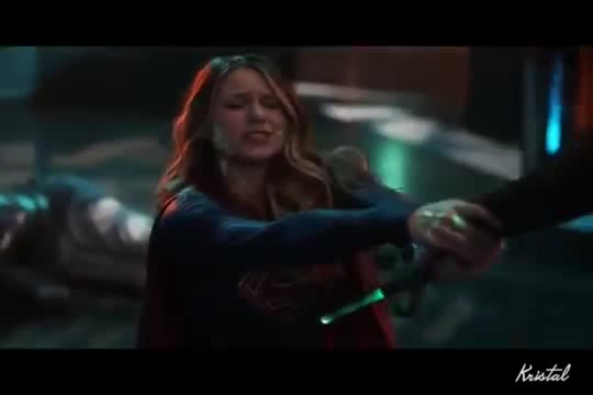 SUPERGIRL-crack 2x17 - Coub