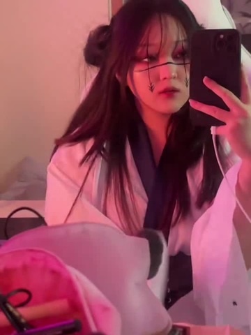 How cute she is - Coub