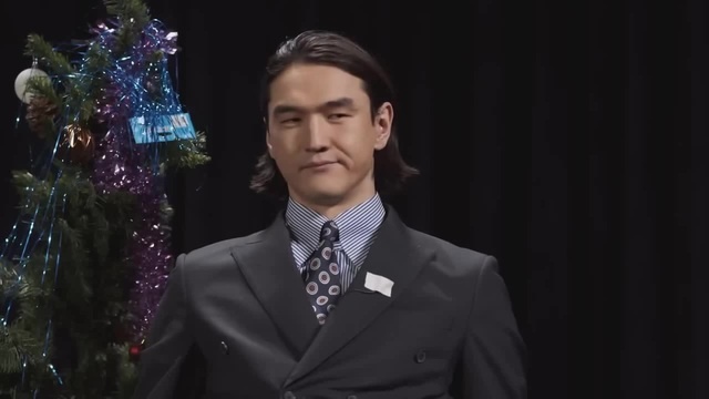 Плюшки и Нурлан Сабуров - Smack That Смекта - Coub