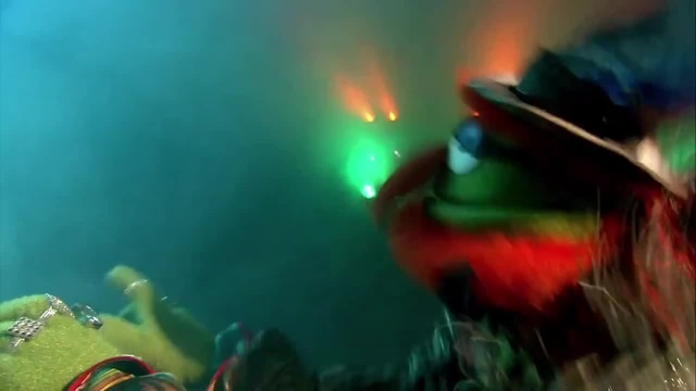 The Muppets: Hammer smashed face - Coub