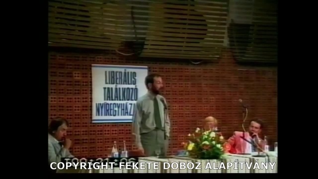 TGM 1992-ben látta a veszélyt, hogy egy Torgyánnál ügyesebb, modernebb ...