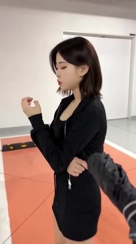 Never know what's her next move - Coub