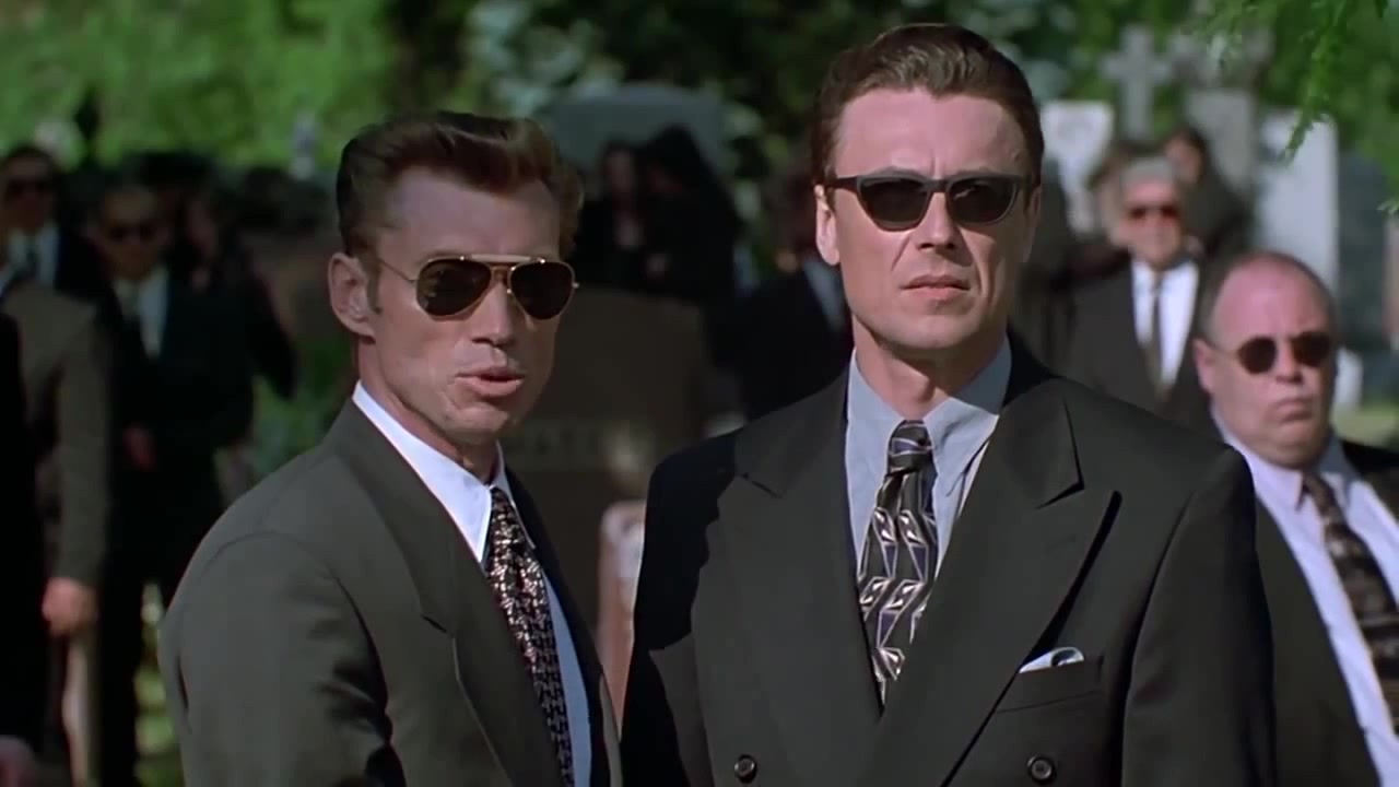 Ты будешь хлебать водку ихними черепами! / You will drink vodka from their skulls! - Coub