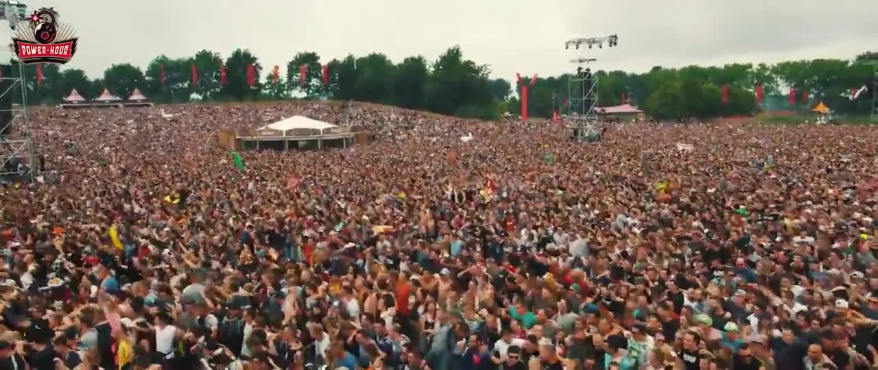 Defqon.1 - Earthquake | Crowd Control - Left To Right - Coub