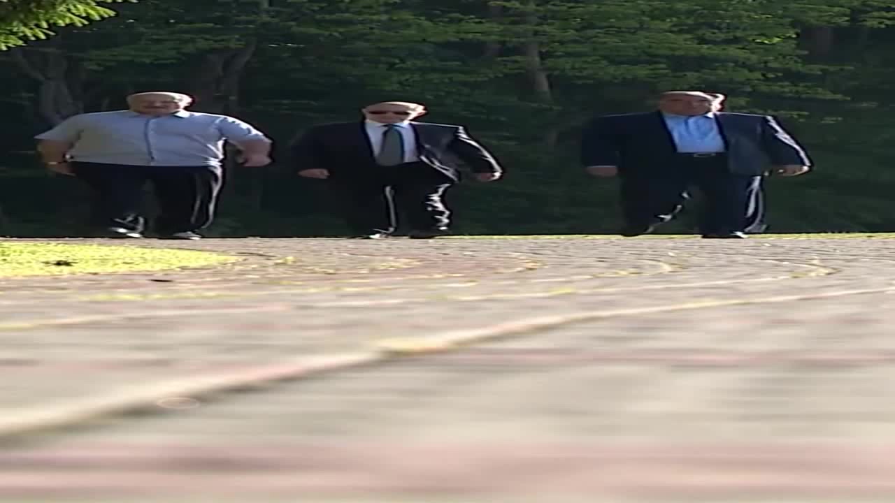 Wide Lukashenko and Putin walking (Широкий Лукашенко и Путин) - Coub
