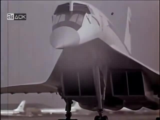 Tupolev Tu-144 Soviet supersonic airliner - Coub