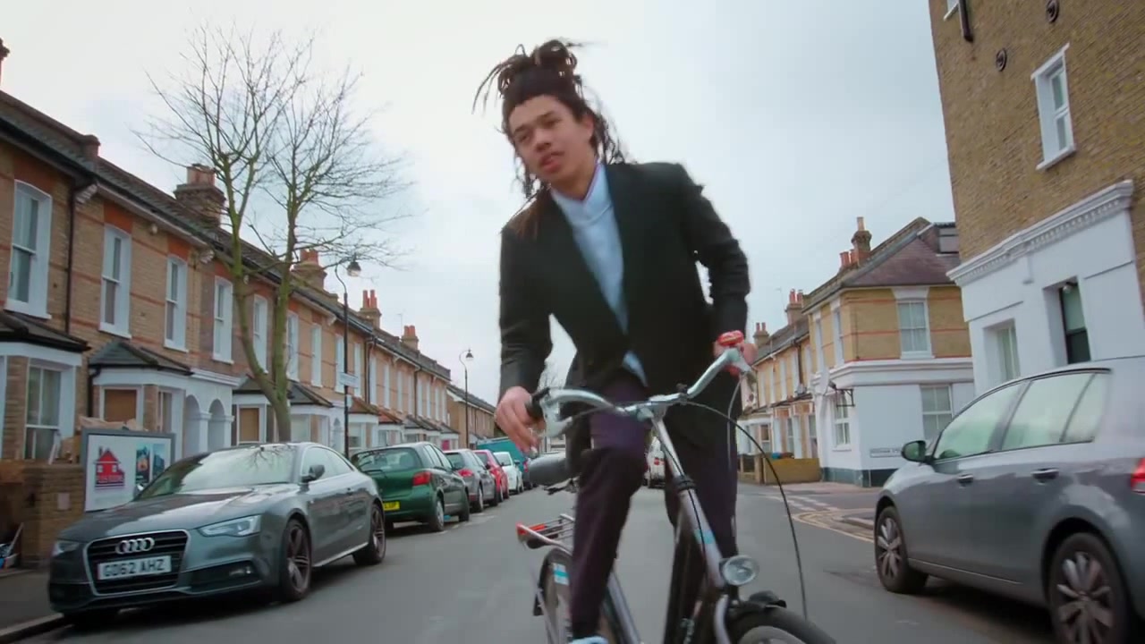 Cosmo Pyke - Chronic Sunshine - Coub