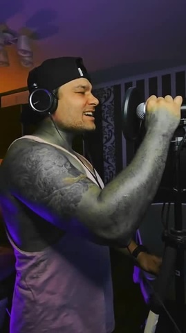 Falling In Reverse- God Is A Weapon - Coub