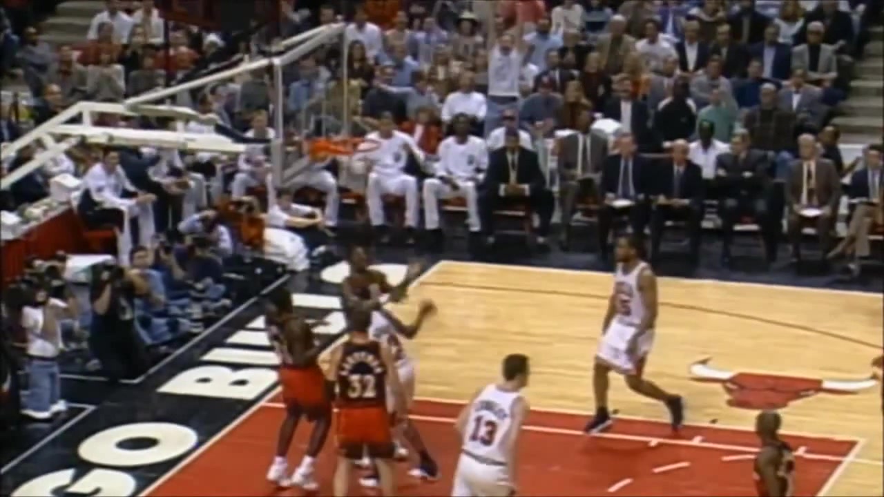 Jordan over Mutombo - Coub