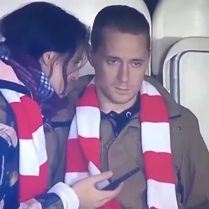 hello is it me you're looking for - Coub