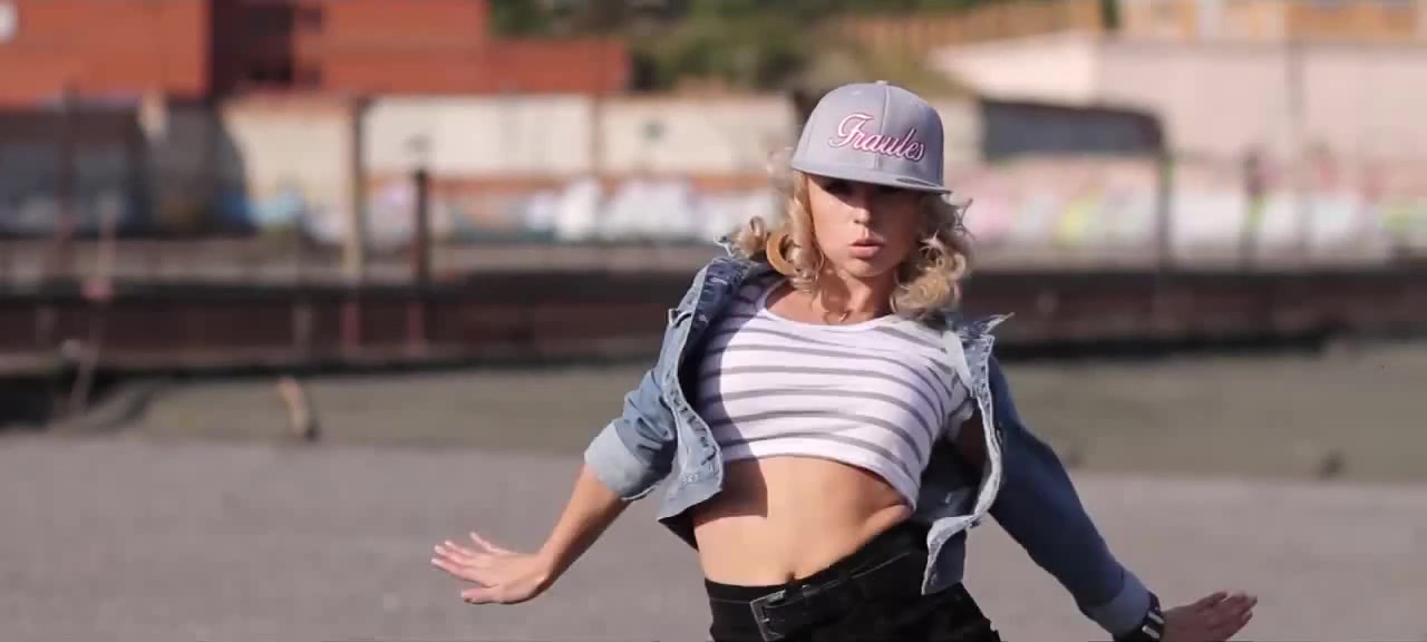 DANCEHALL in da FRAULES Dance Centre - Vybz Kartel "Bubble Hard" - Coub