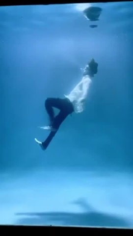 under the water - Coub