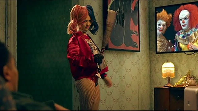 Choosing a Halloween outfit - Coub