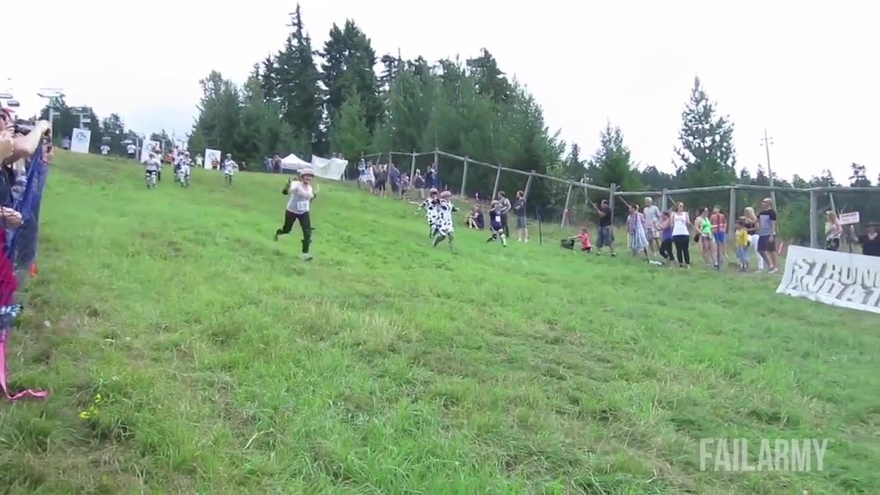 Неловкое падение / awkward fall - Coub