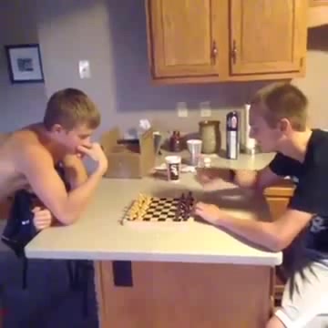 Shortest chess game ever!!! - Coub