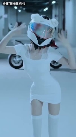 Cute Moto Girl in White Dance - Coub