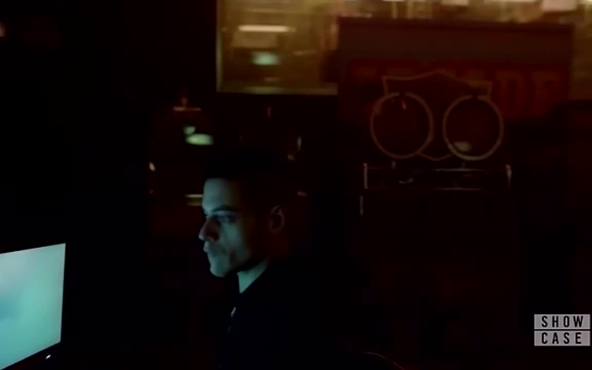 Rami Malek transformation - Coub