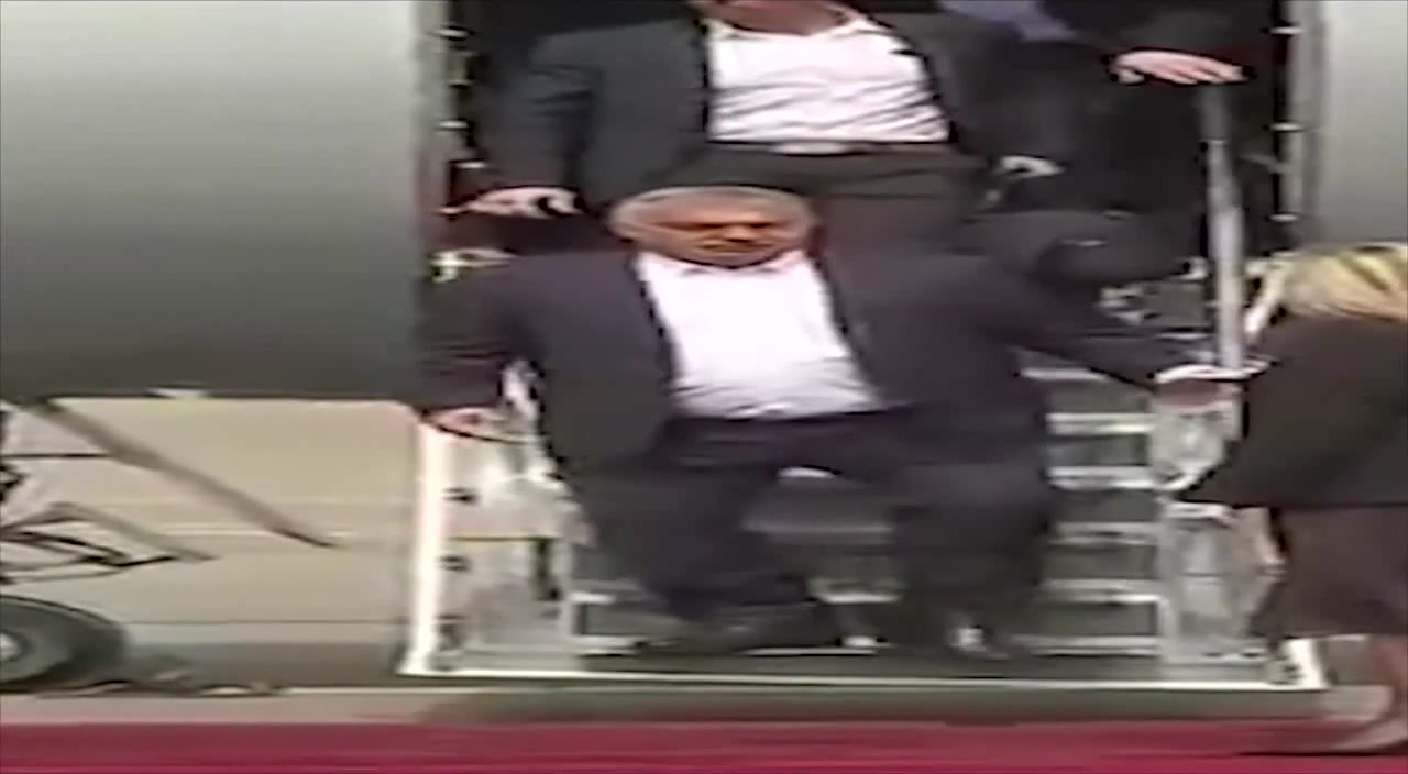 Wide Orbán walking - Coub