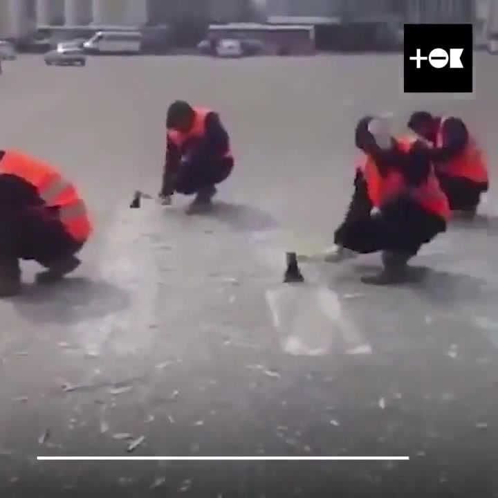 Great Russians is breaking the road marking - Coub
