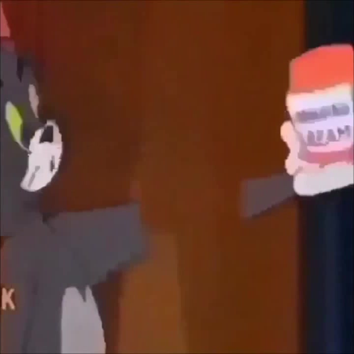 Sneaky Tom - Coub