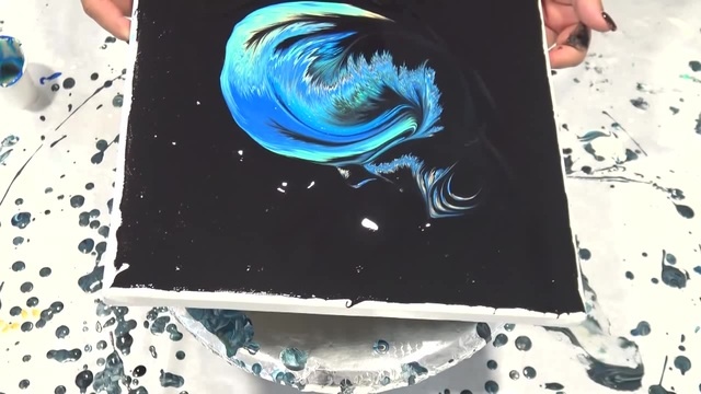 Mesmerizing Feathery Effects with Acrylic Kiss Pour ~ Fluid Art Therapy ...