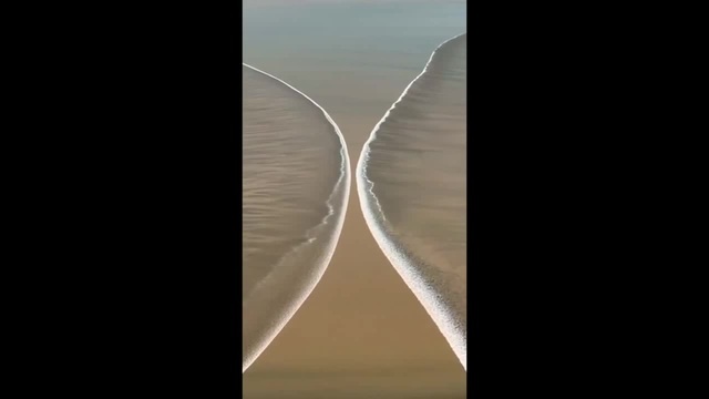 A River With Colliding Waves - Coub